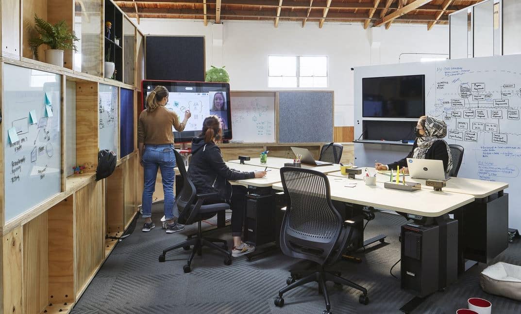 Quels sont les plans de Google pour retourner au bureau?